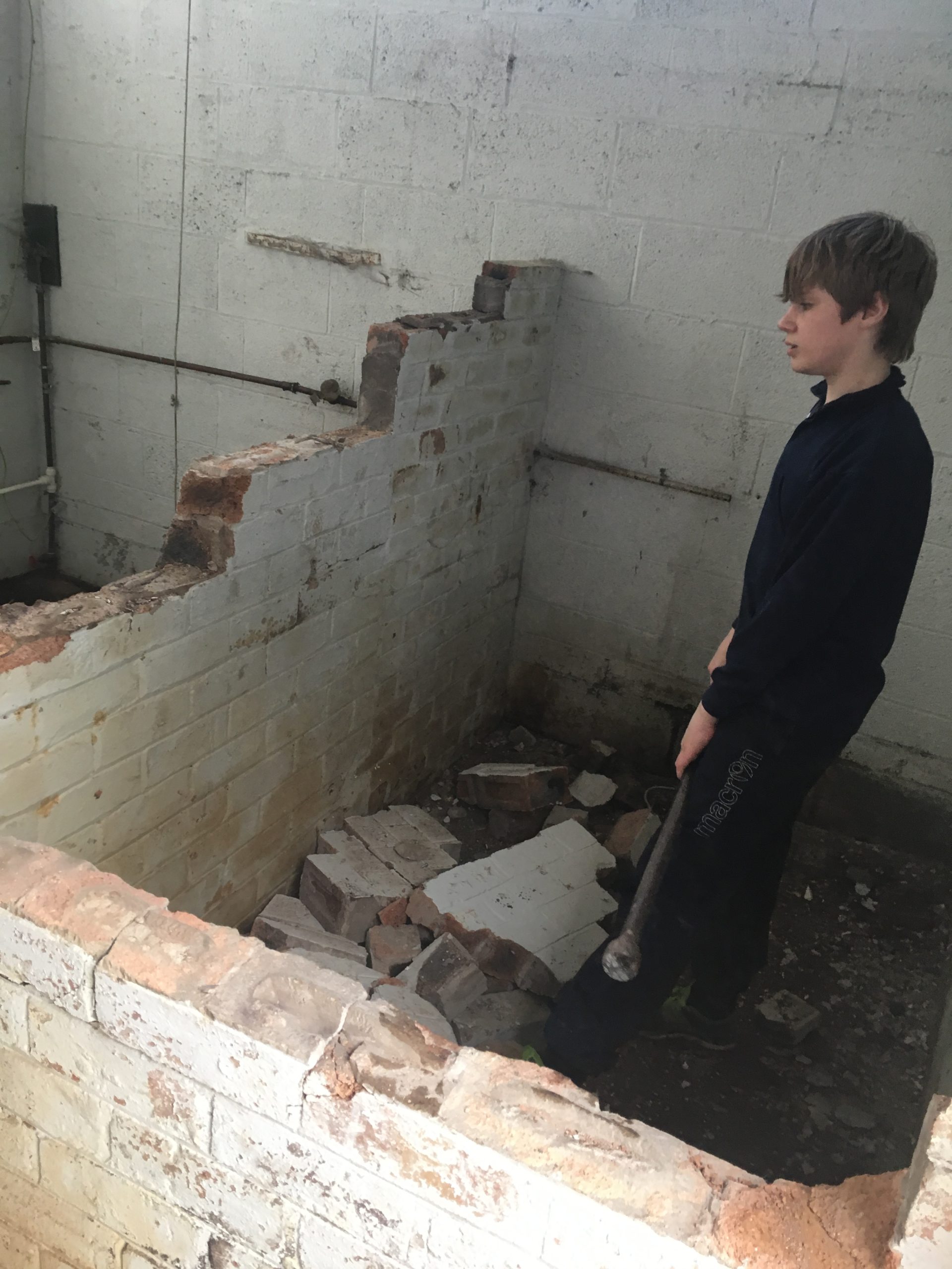 Robin Hood Room – Renovating Hawklaw